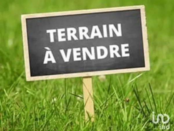 1 terrain à vendre à Saint-Claude-de-Diray (41350) - iad
