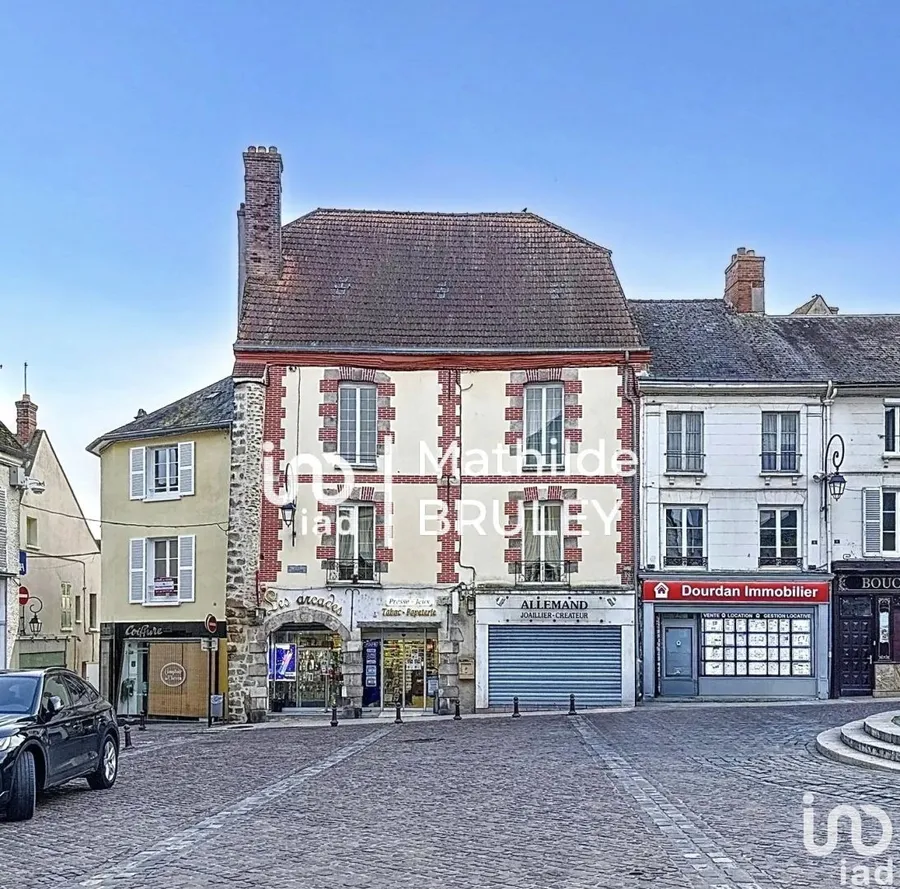 Immobilier à Dourdan (91410) : 47 annonces immobilières - iad