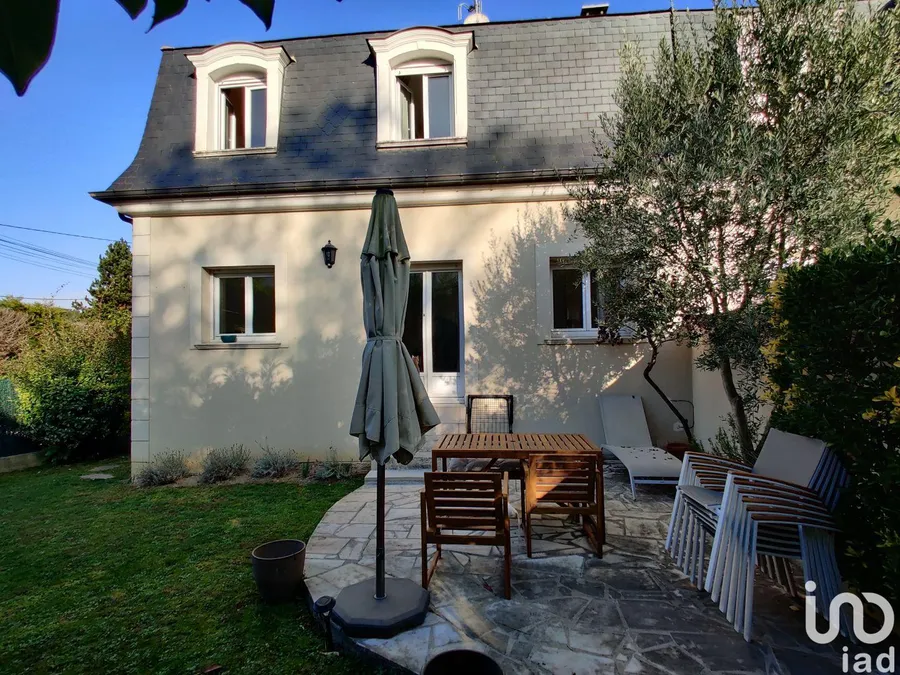 34 houses in Noisy-le-Grand (93160) - iad