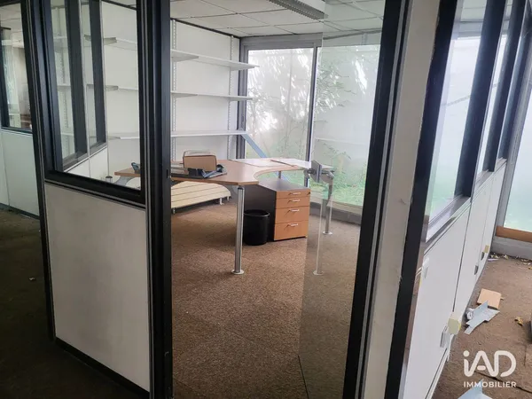Vente murs commerciaux 478 m² à Vitry-sur-Seine (94400) - 2048084 - iad