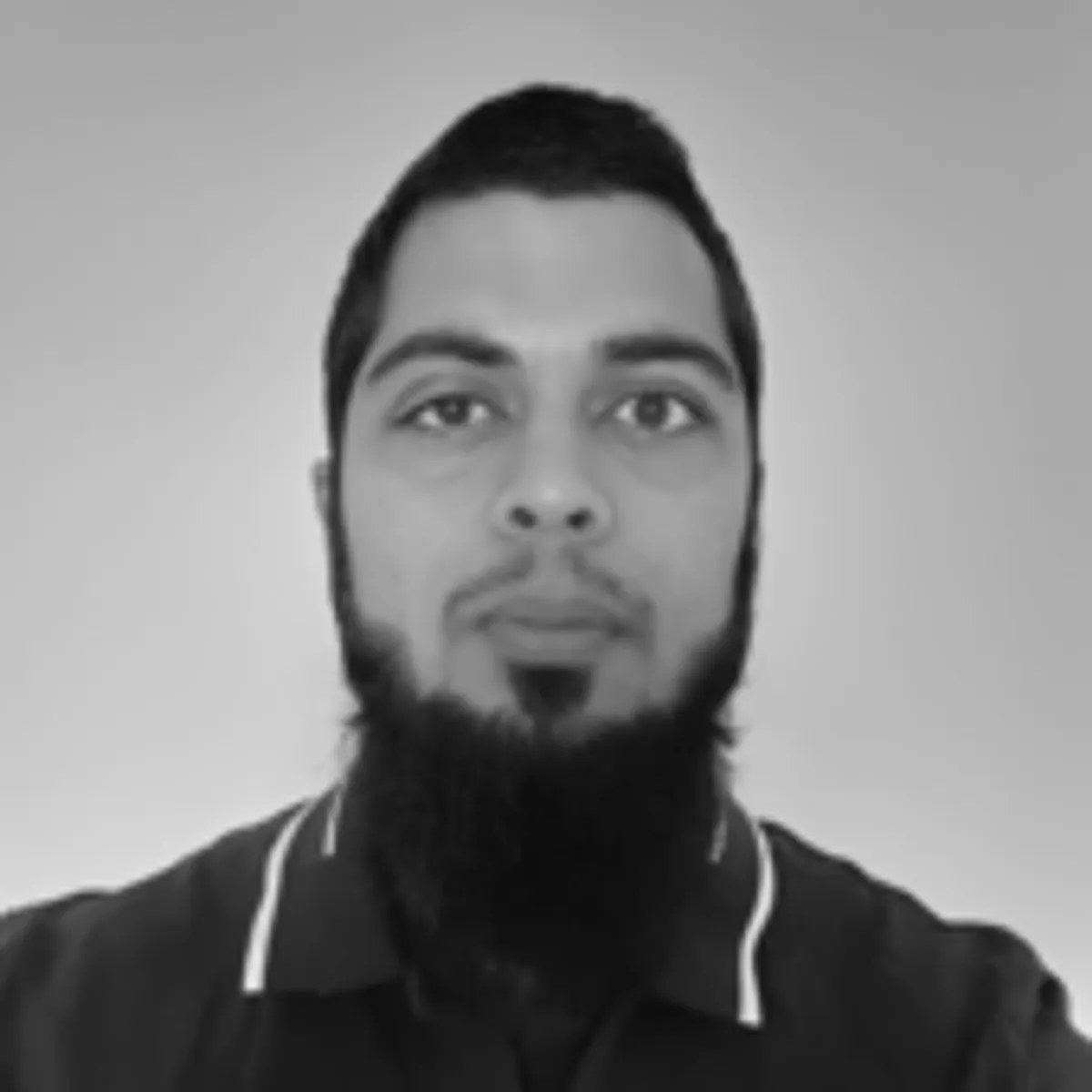 Ahmad Mulla - Conseiller immobilier à Saint-Denis (97400) - iad