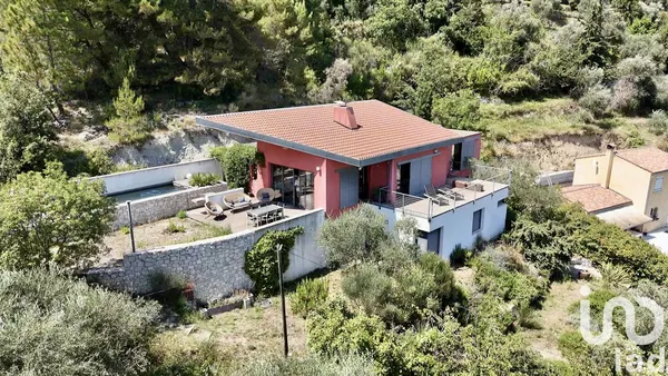 Maison à Coaraze (06390) : 3 maisons - iad