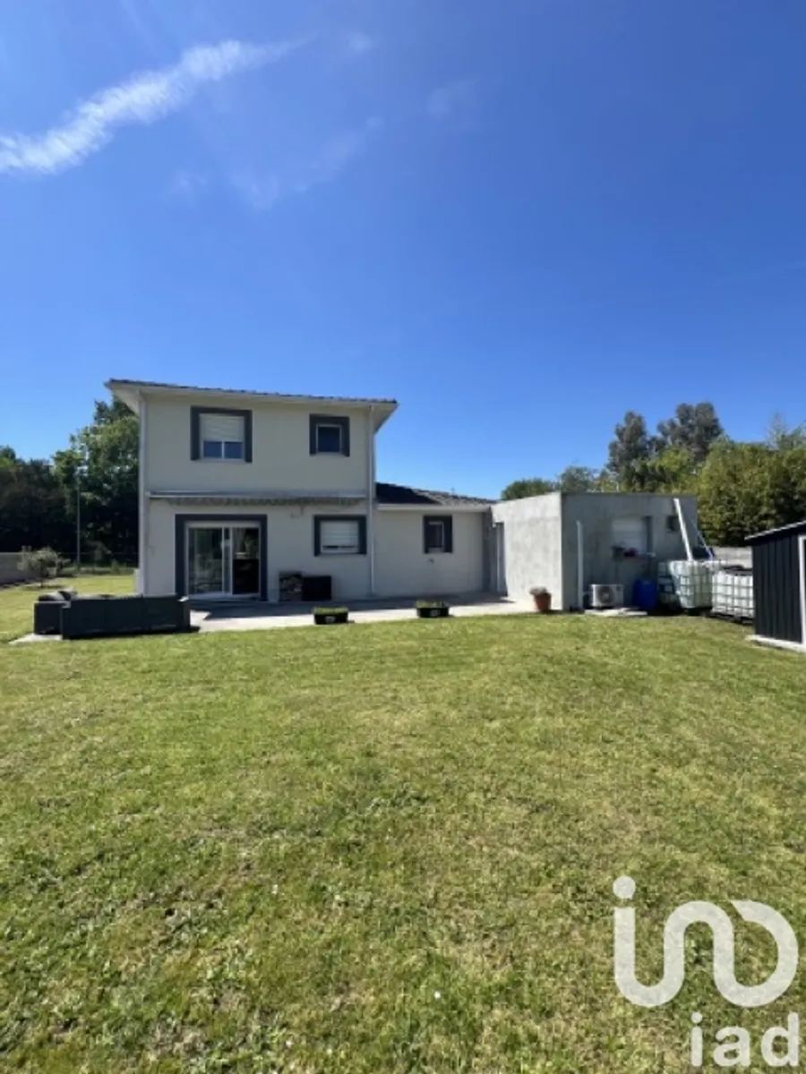 Maison à vendre à Mérignac (33700) : 37 maisons en vente - iad