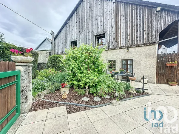 Jennifer Stenzel - Conseillère immobilier à Allinges (74200) - iad