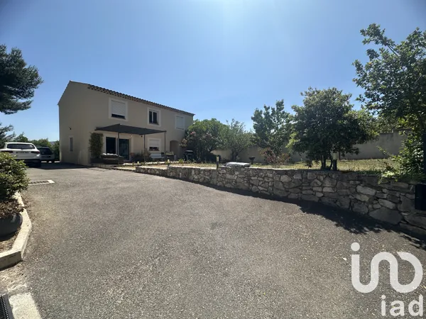 1 maison (prestige) à vendre à Gignac-la-Nerthe (13180) - iad