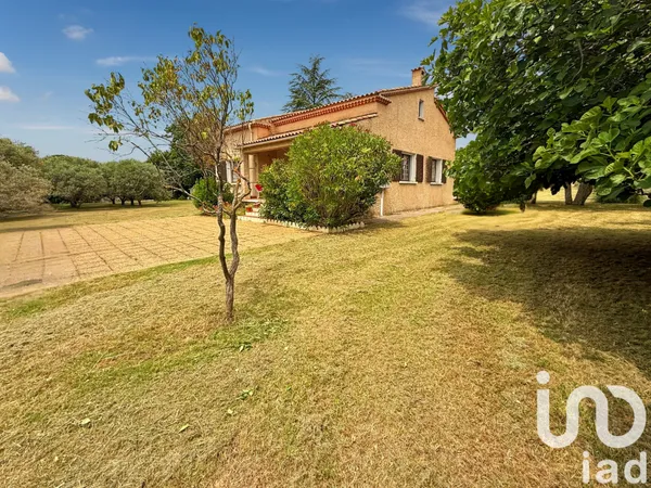 6 maisons (prestige) à vendre à Saint-Zacharie (83640) - iad