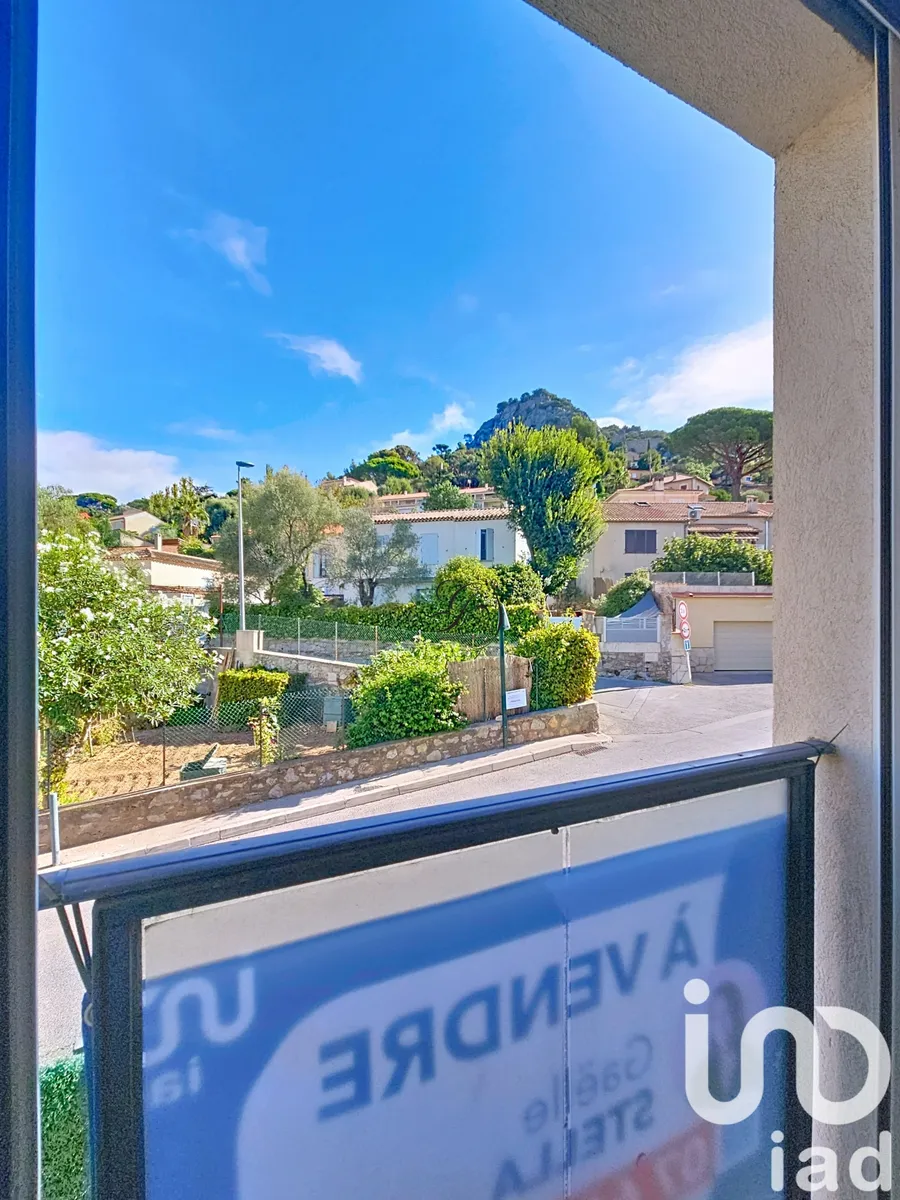 Immobilier à Hyères (83400) : 112 annonces immobilières - iad