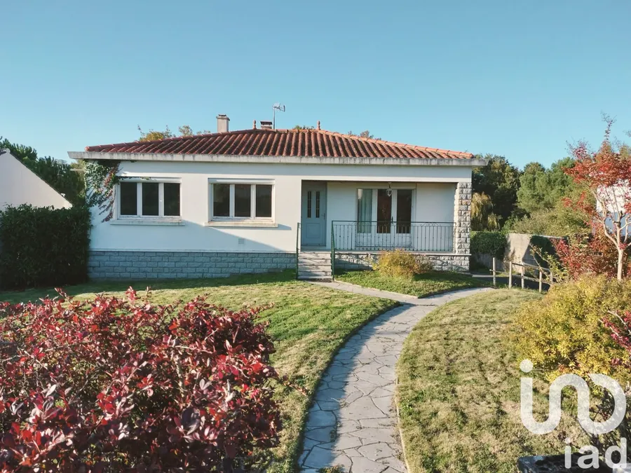 Immobilier à Challans (85300) : 50 annonces immobilières - iad