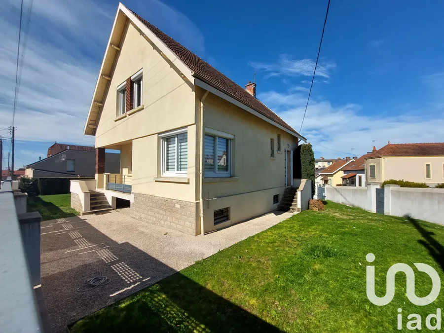 11 maisons à vendre à Montceau-les-Mines (71300) - iad