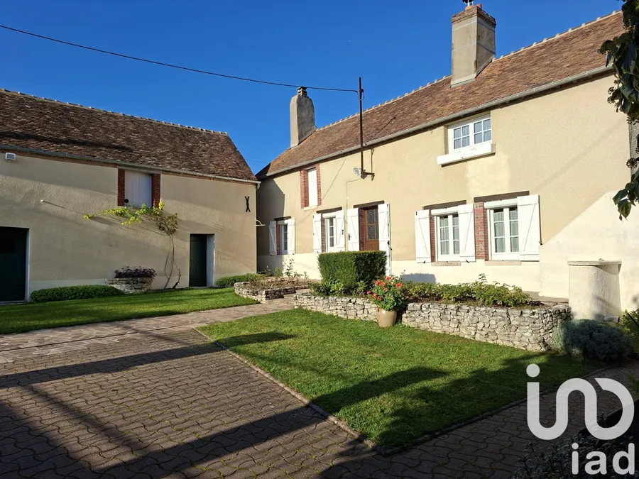 21 maisons à vendre à Amilly (45200) - iad
