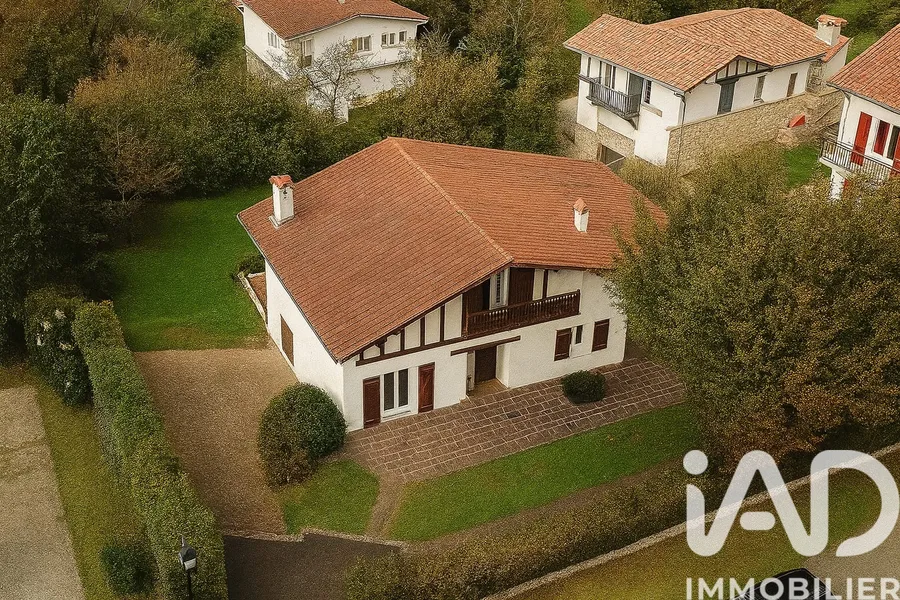 24 biens immobiliers à Saint-Jean-de-Luz (64500) - iad