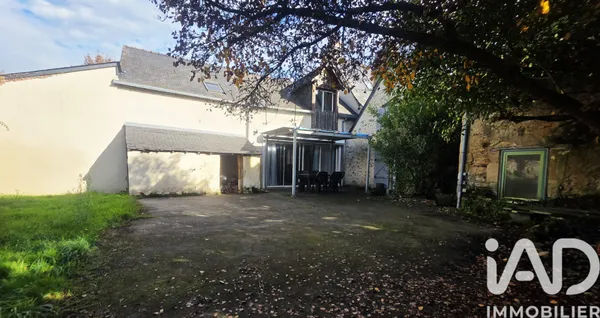 Maison à Bazouges Cré sur Loir (72200) : 1 maison - iad