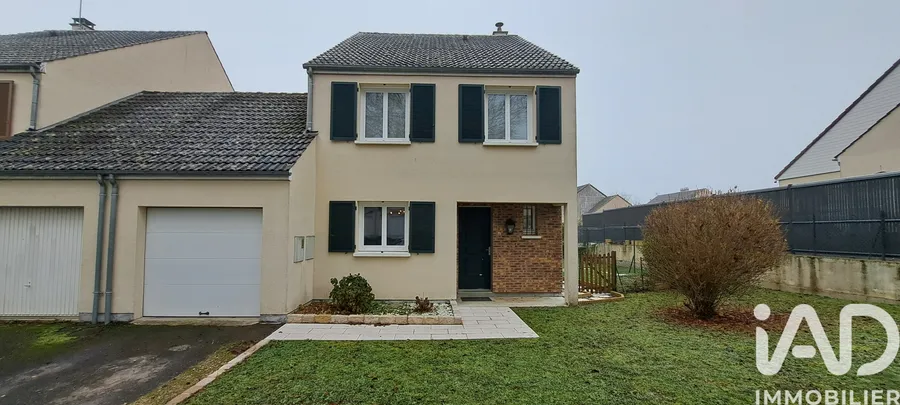 21 maisons à vendre à Amilly (45200) - iad