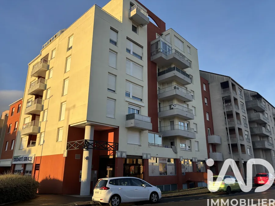 31 biens immobiliers à Montceau-les-Mines (71300) - iad