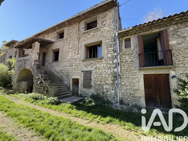 1 property in Mirmande (26270) - iad