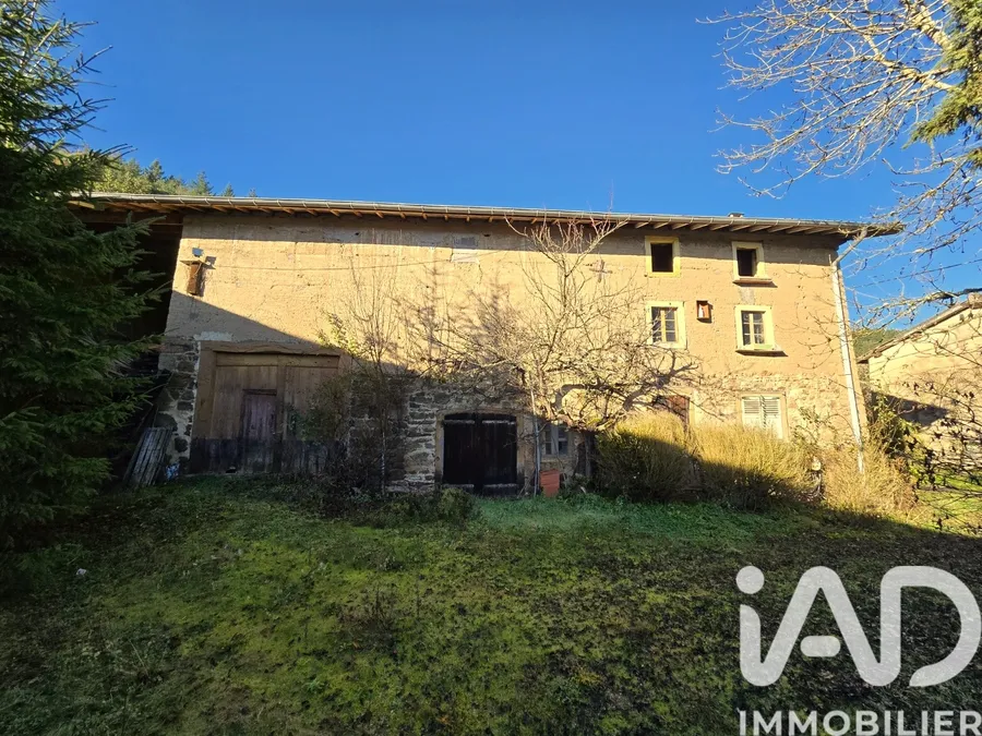 1 maison 5 pièces à vendre à Saint-Ferréol-des-Côtes (63600) - iad