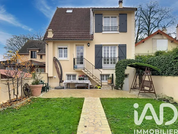 Vente maison à Ris-Orangis (91130) : maison 7 pièces 140 m² - 1898655 - iad
