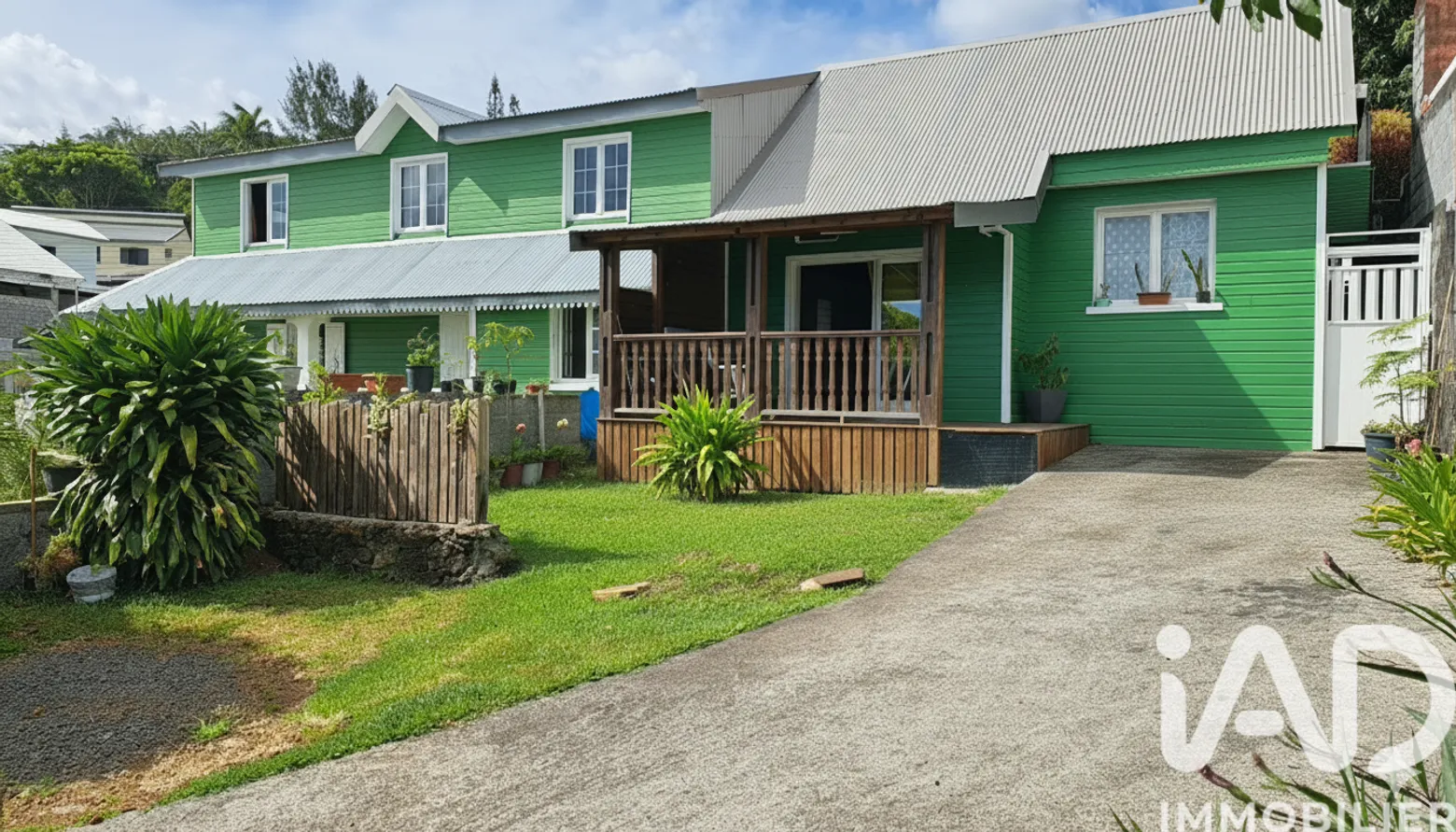 Vente maison à Saint-Joseph (97480) : maison 12 pièces 250 m² - 1912135 ...