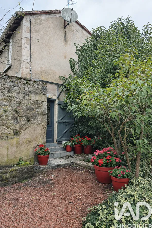 1 maison à Varen (82330) - iad