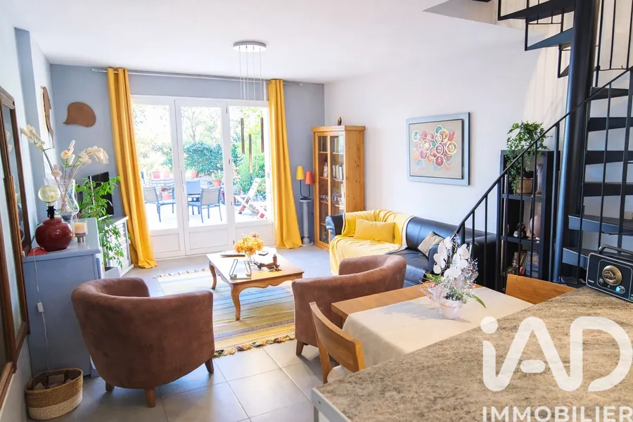 23 maisons à Uzès (30700) - iad