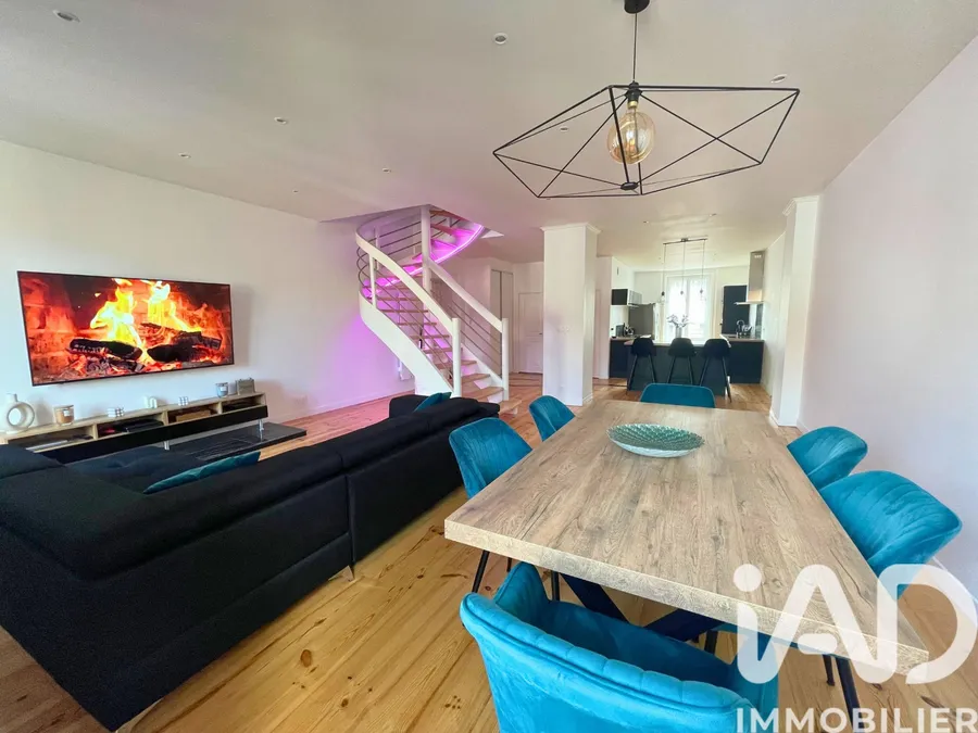 72 appartements à Saint-Etienne (42000) - iad