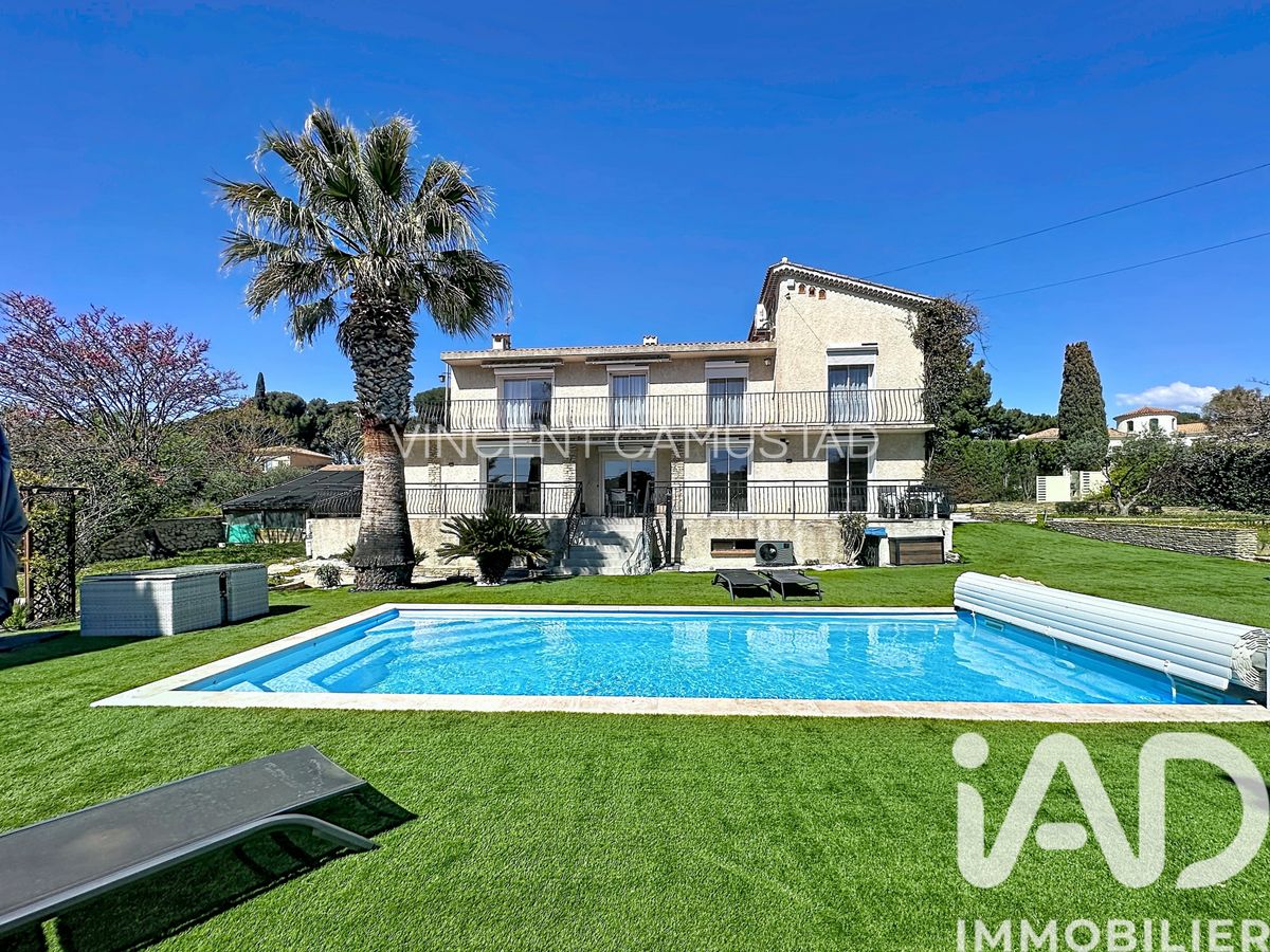 Vente maison à Sanary-sur-Mer (83110) : maison 10 pièces 260 m² ...