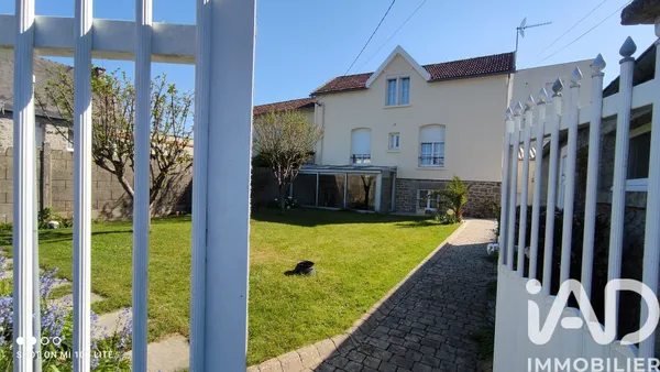 21 maisons à vendre à Dinan (22100) - iad