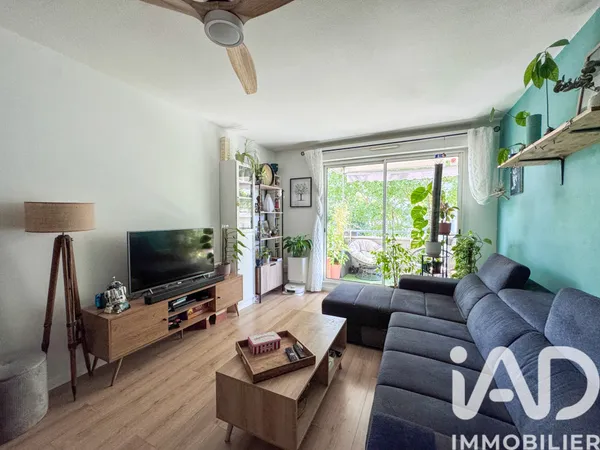 37 apartments in Cenon (33150) - iad