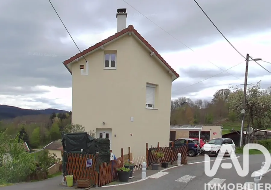1 maison à vendre à Saint-Bonnet-le-Troncy (69870) - iad