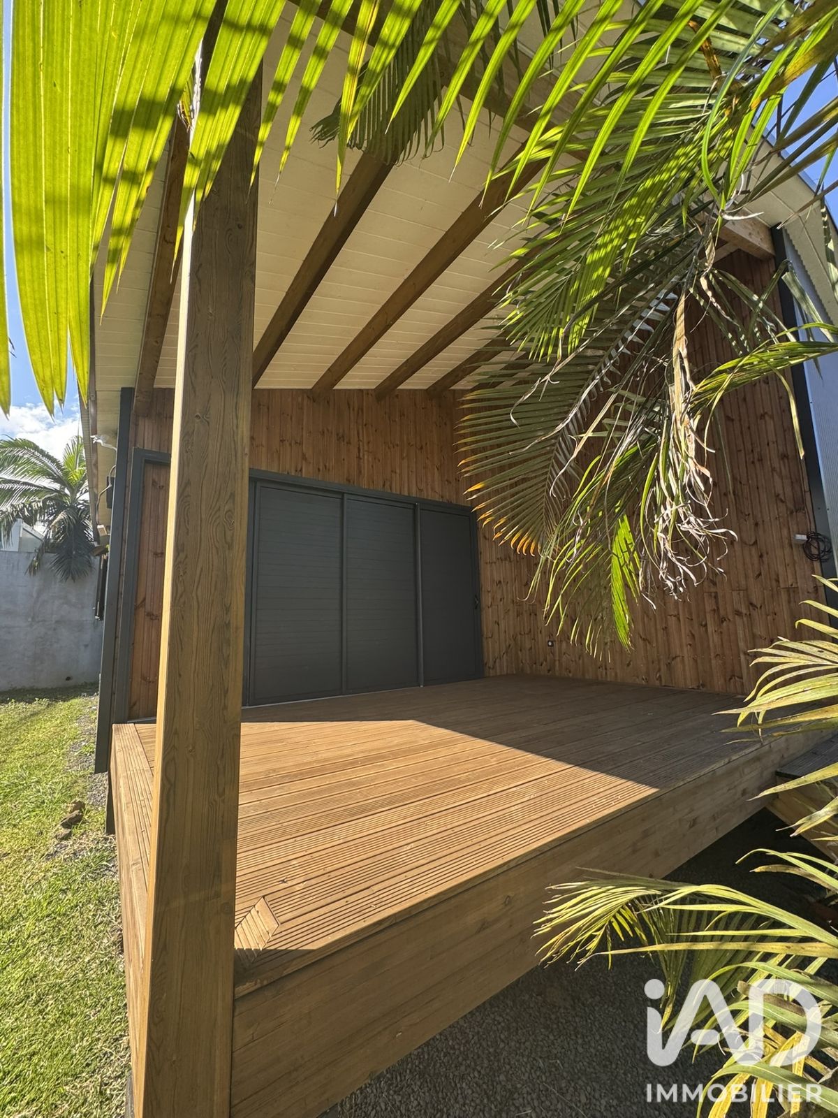 Vente maison à Le Tampon (97430) : maison 5 pièces 103 m² - 2055063 - iad